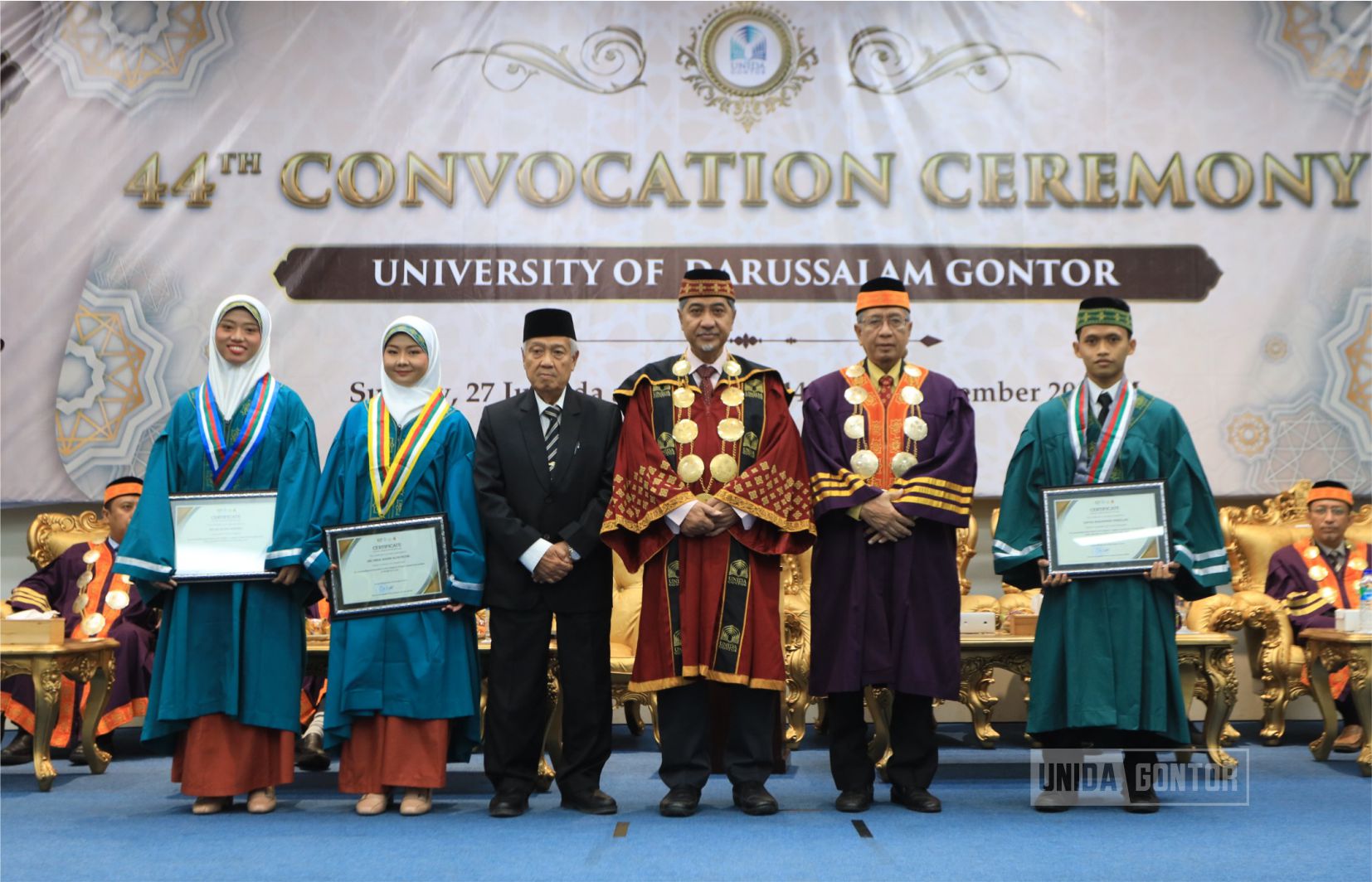 Wisuda Angkatan ke-44 UNIDA Gontor: Momentum Bersejarah Menuju ...